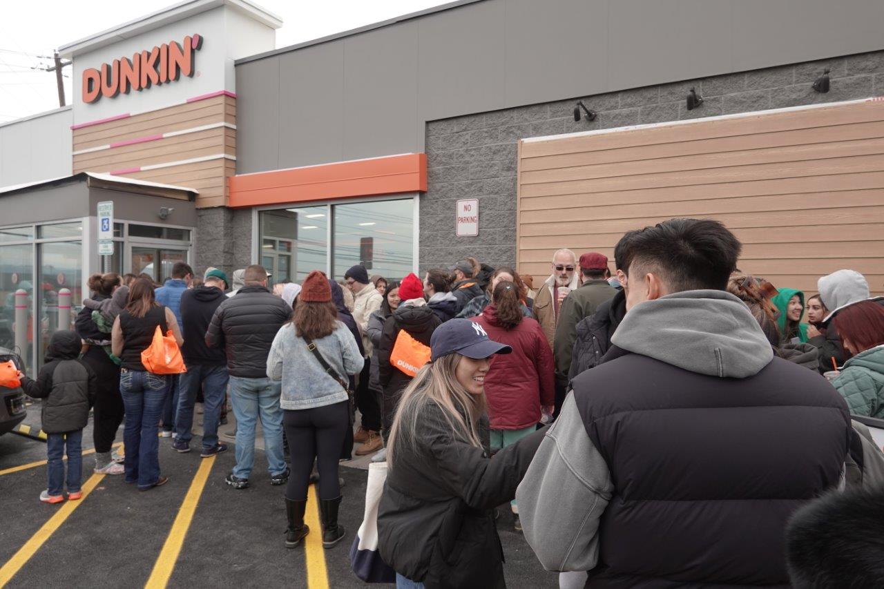 Dunkin’ opens next generation store in Broome County - Ed Lewi and ...