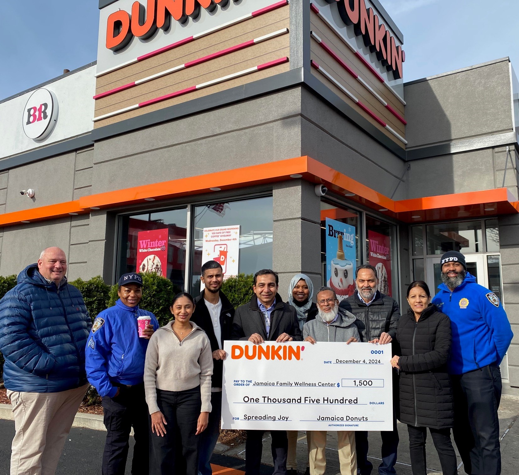 Dunkin’ and Baskin-Robbins restaurant in Queens commemorates grand ...